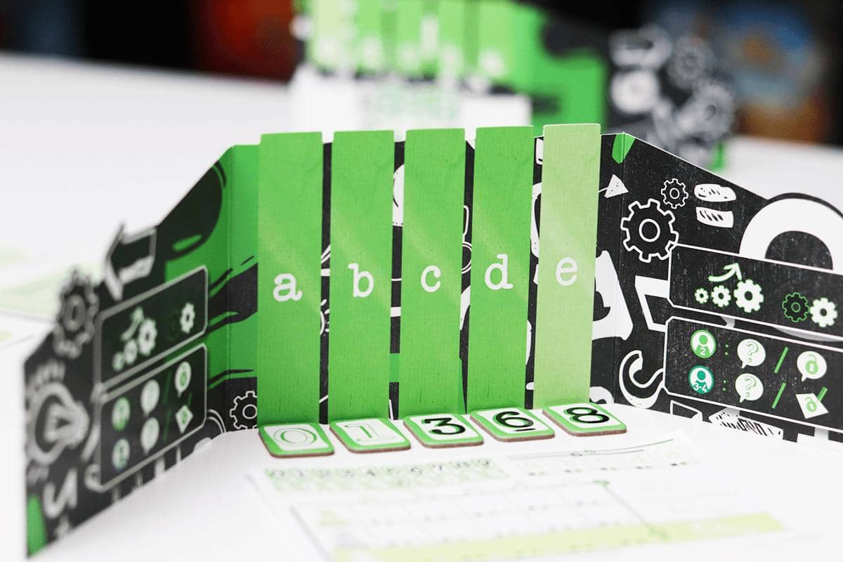 Break the Code Board Game - BoardGamer.ie | Board Games Ireland